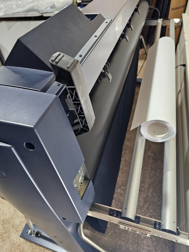GRAPHTEC CUTTING PRO FC9000-140 54" Vinyl Cutter | Plotter | eBay