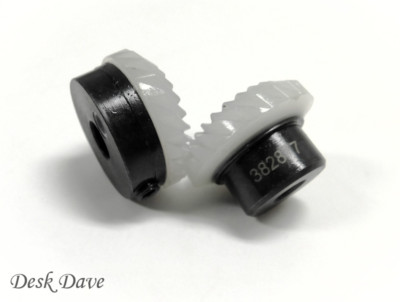 Lower Left Hook Drive Shaft Set, 382980, SINGER 737 750 755 756 758 770 ...