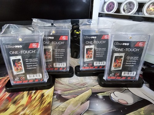 4x Ultra PRO One-Touch 35pt Magnetic Card Holder + One Touch Black Base ...