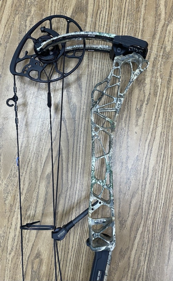 Mathews Lift 29.5 RH Realtree Pick Your Mod | eBay