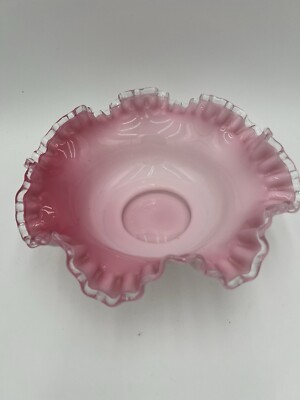 Vintage Fenton Silvercrest Pink & White Ruffled Edge Bride's Bowl 10” x ...
