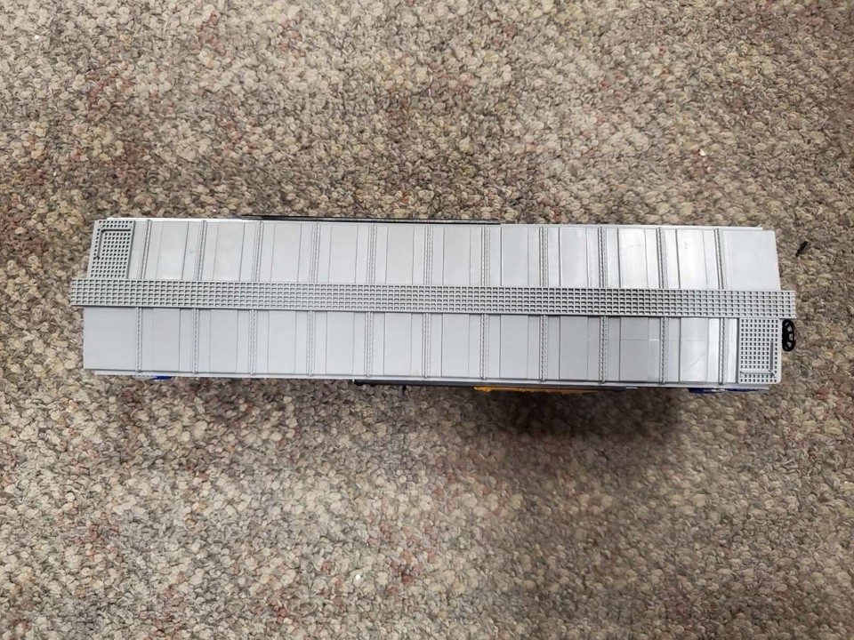 + Lionel Postwar O Gauge 3494-150 Missouri Pacific Operating Box Car w ...