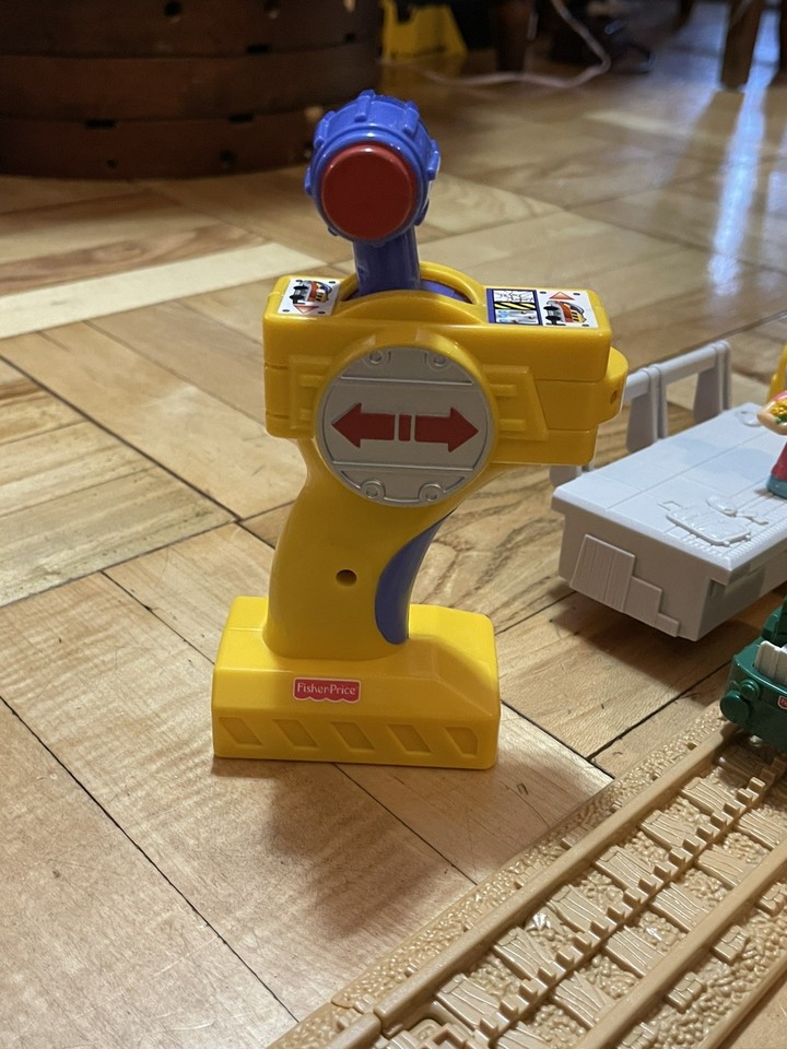 Geotrax Grand Central Station Train Set w/ Remote | eBay