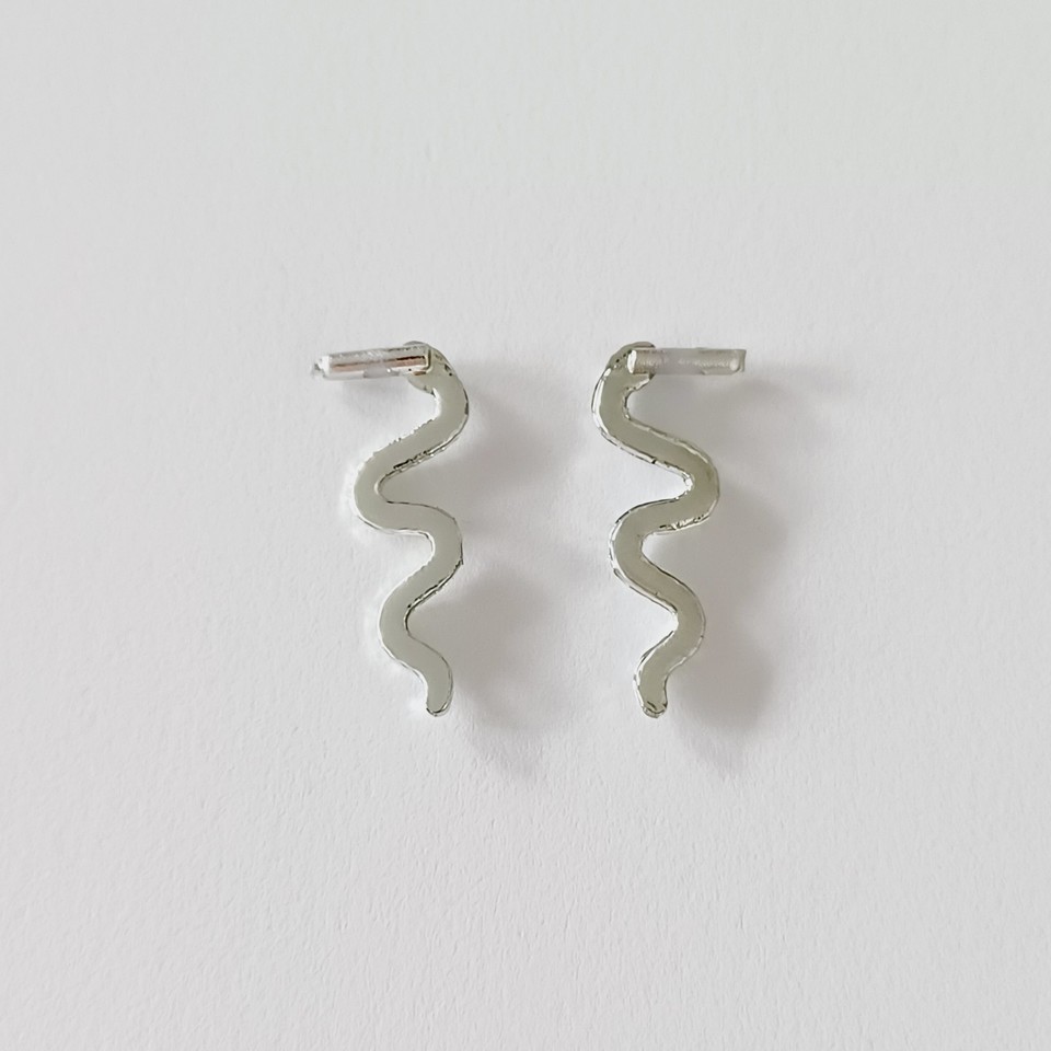 Lol Surprise OMG Doll Lady Diva Silver Tone Snake Earrings | eBay