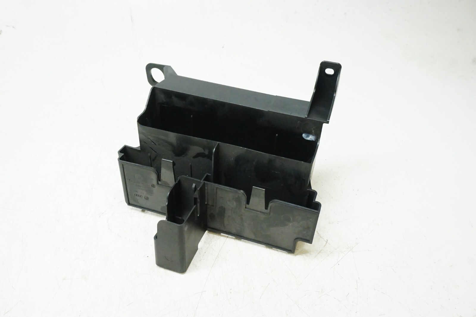 OEM Fuse / Relay Bracket 4G0907392 (2012-2015 Audi S6 A6) (2013-2018 S7 ...