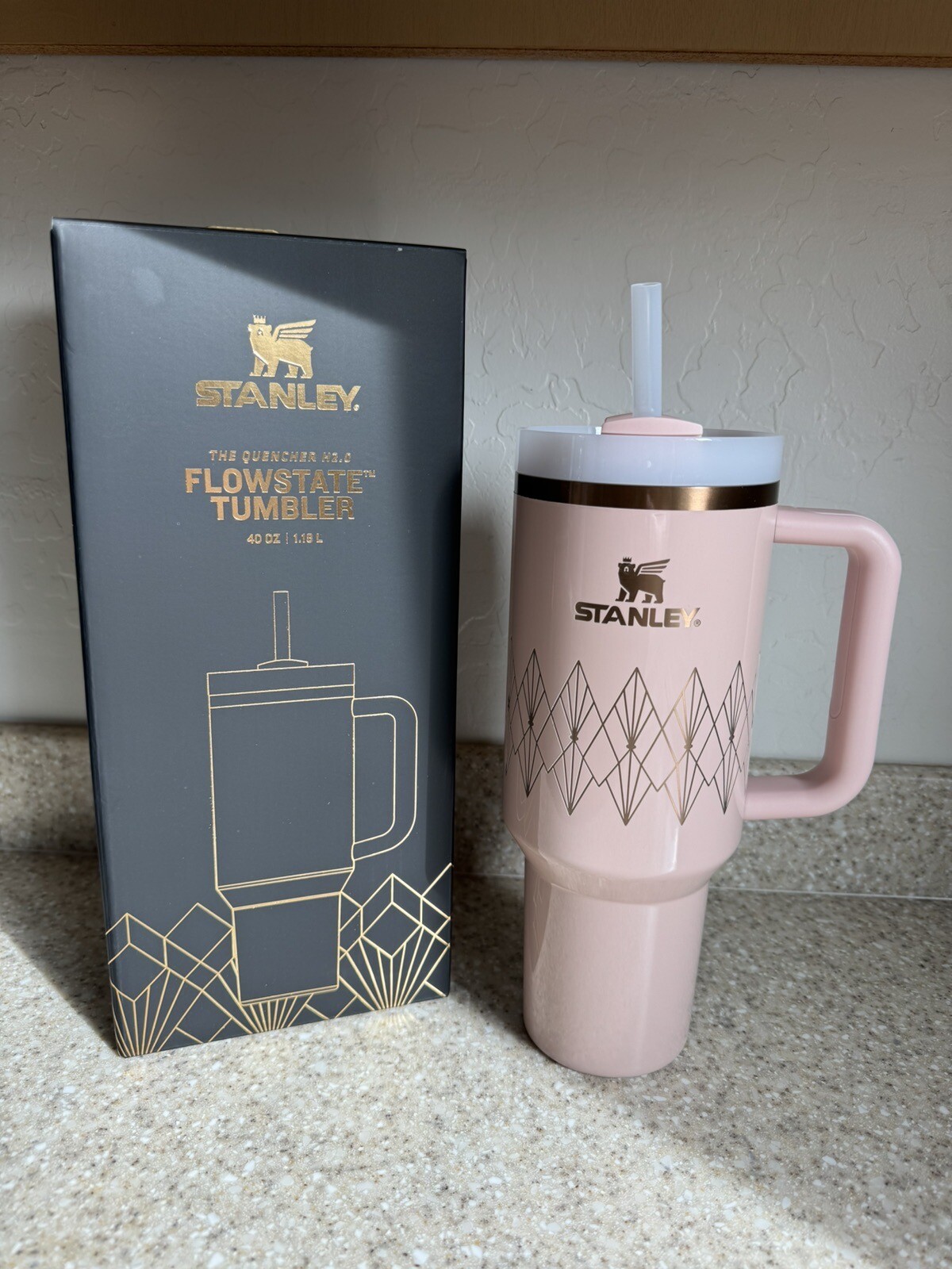 NEW Stanley Deco Collection Quencher FlowState Tumbler Blush Gloss Deco ...