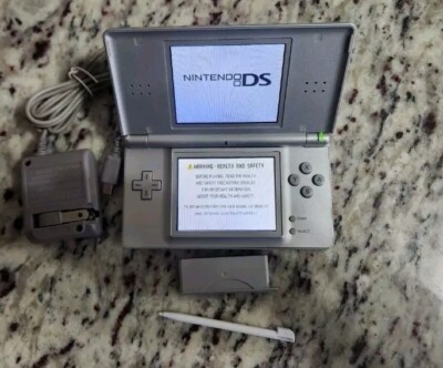 Nintendo DS Lite System Portable Gaming Console - Silver/white | eBay