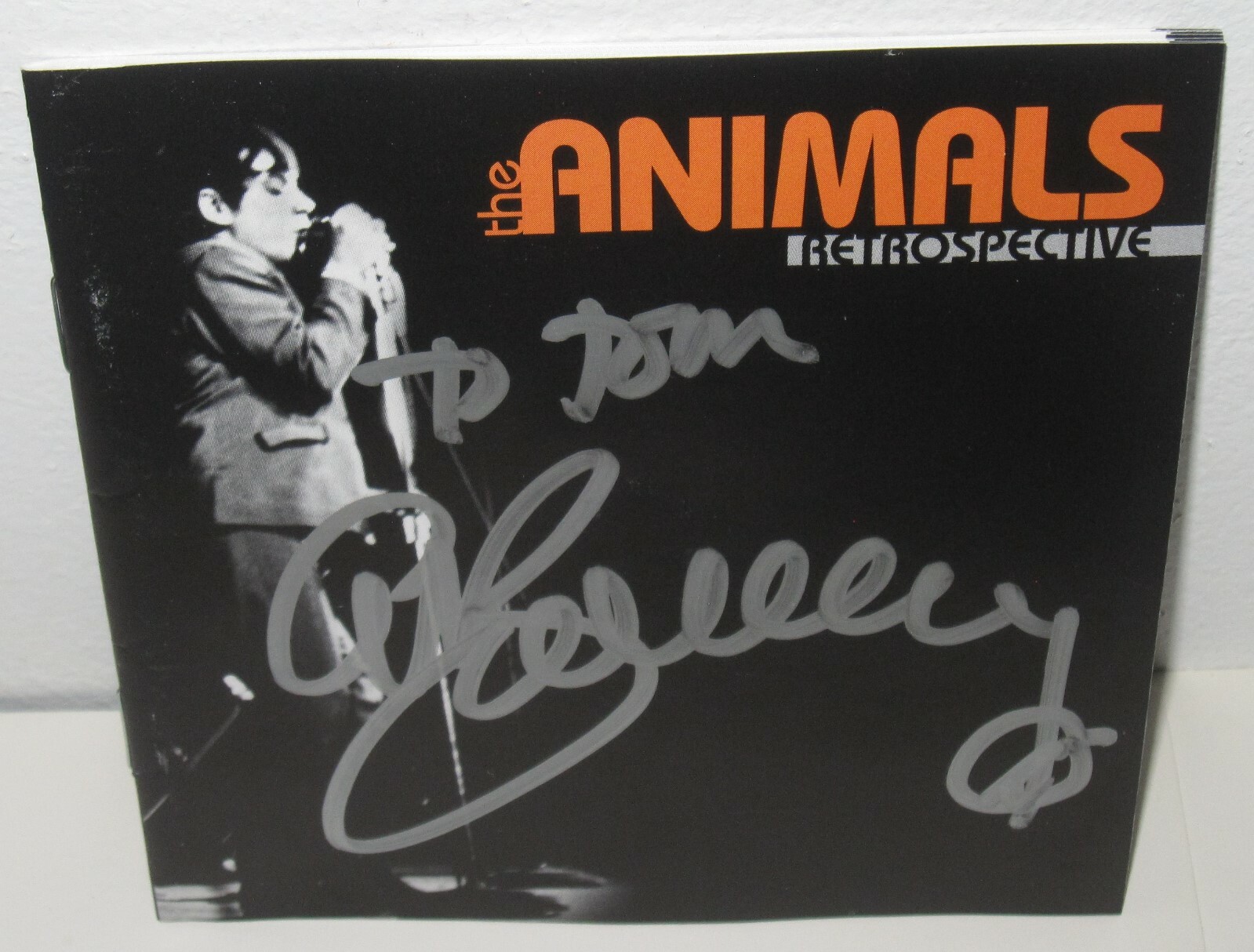 ERIC BURDON SIGNED THE BEST OF CD THE ANIMALS AUTOGRAPH RETROSPECTIVE 2 ...
