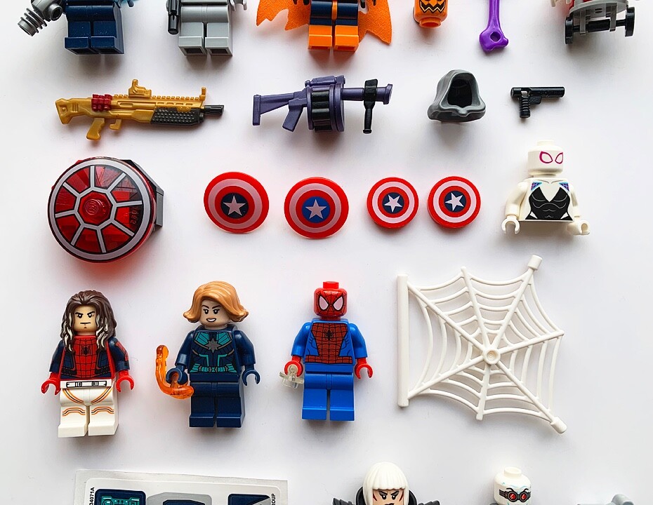 LEGO Marvel & DC Superhero Mixed Minifigures - Hobgoblin, Mr. Freeze ...