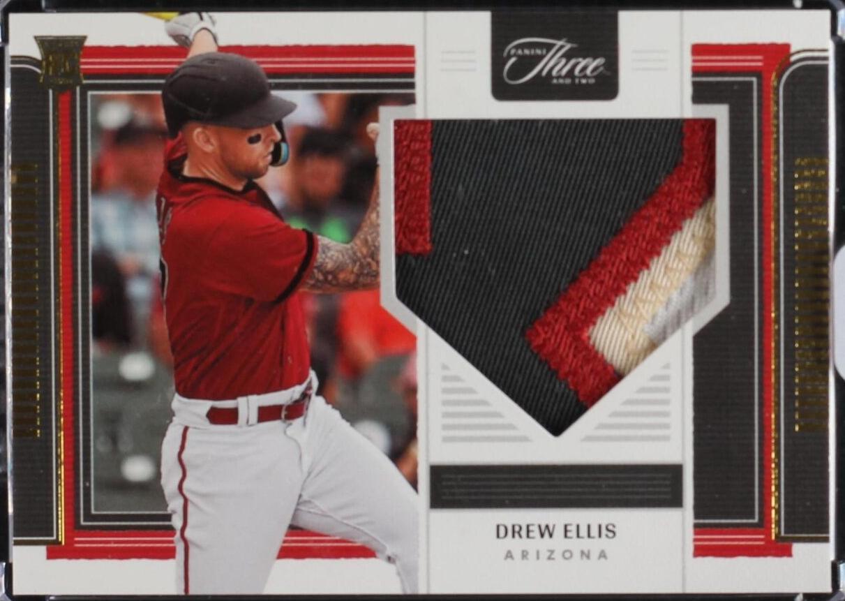 2022 Panini Three and Two - Rookie Jerseys Drew Ellis #RJ-DE Gold /35 ...