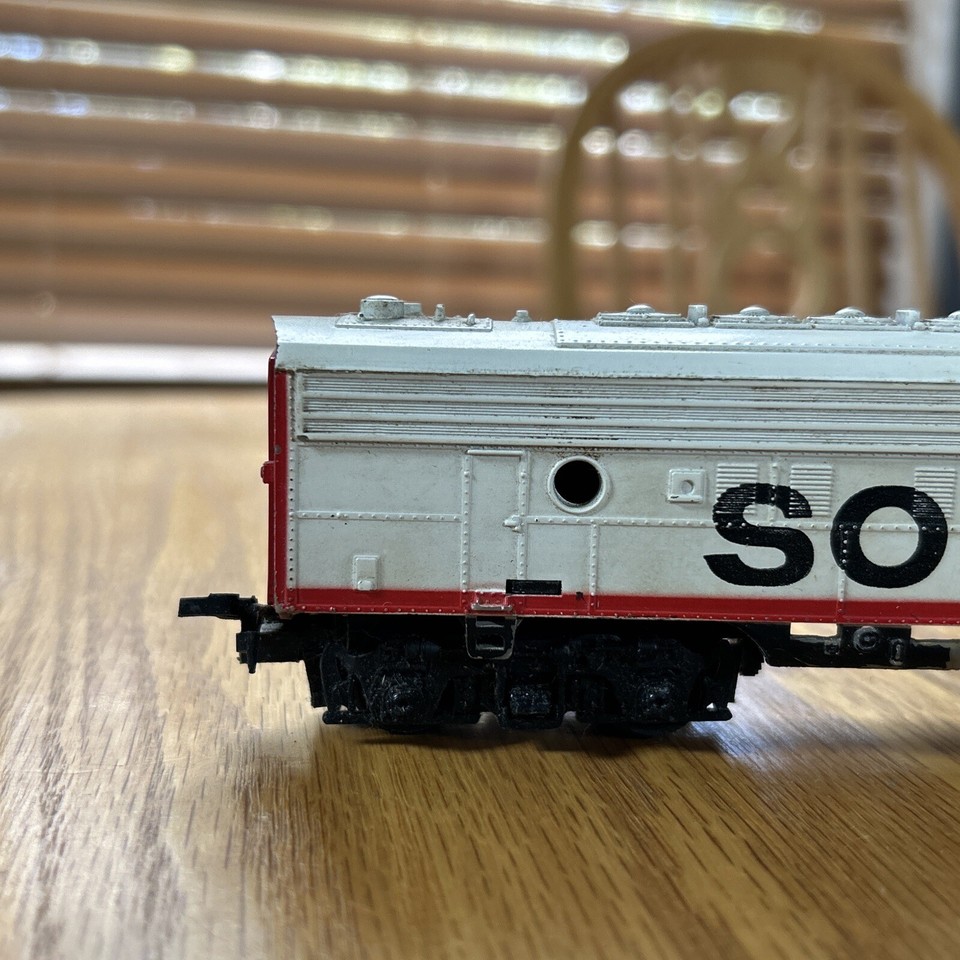 Vintage Atlas SOO F7 Diesel Engine Train No Motor HO Scale Original | eBay