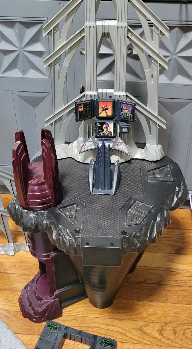 Batman Forever Batcave