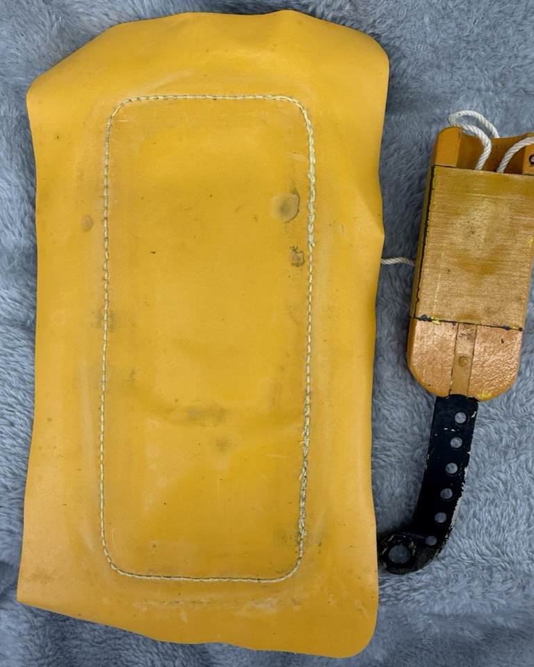 WWII U.S. Navy / Air Force Survival Raft Knife w/ Leather Sheath ...