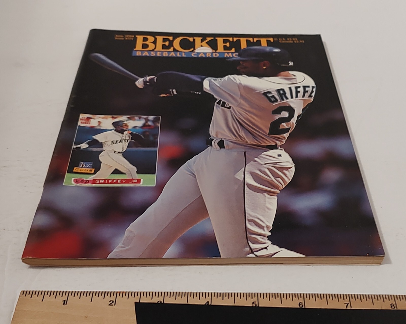 June 1994 Ken Griffey Jr Beckett Baseball Card Magazine Issue 111 ...