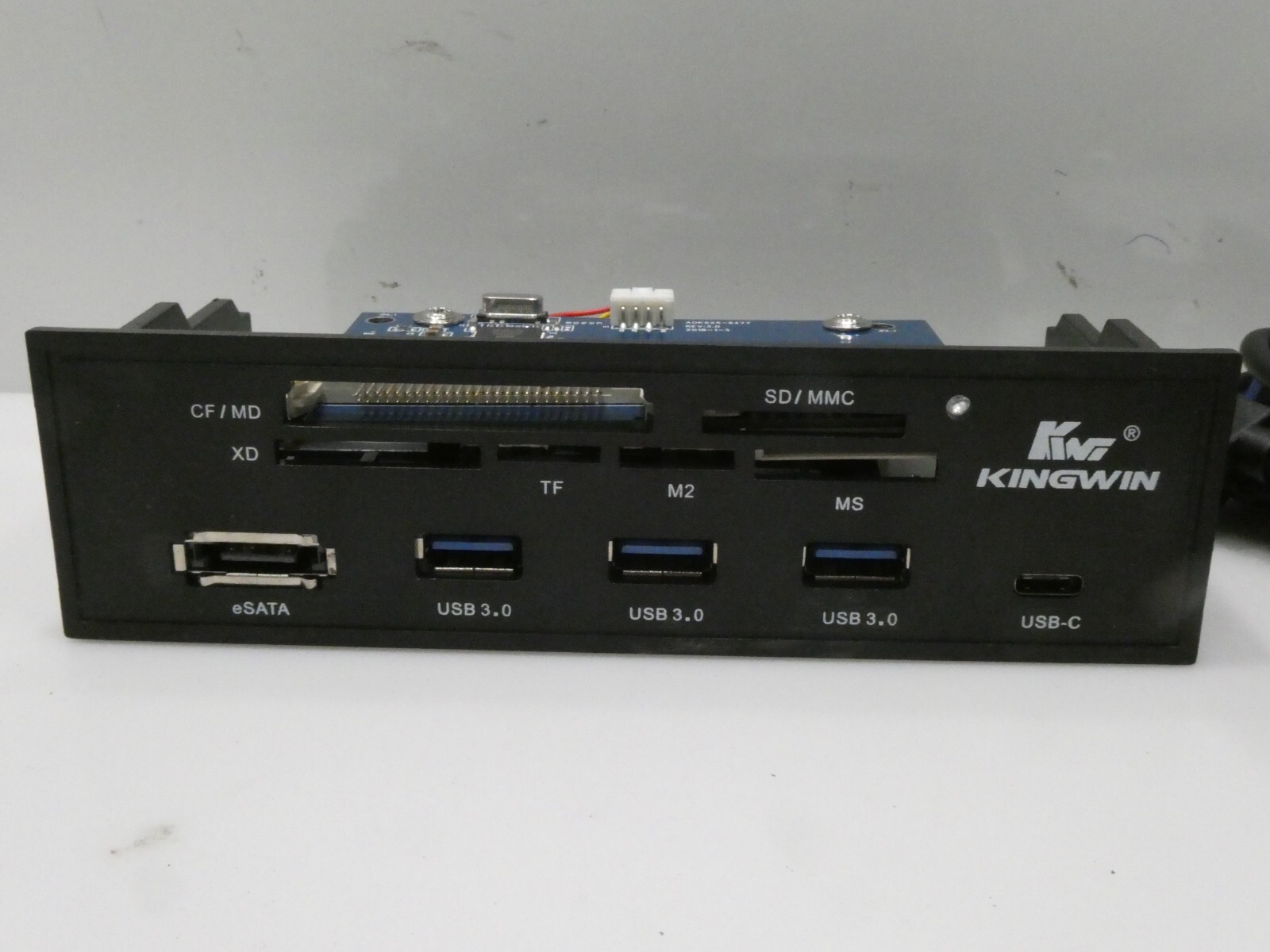 Kingwin KW525-3U3CR USB3.0 Hub With Card Reader Includes 1 USB-C Port ...