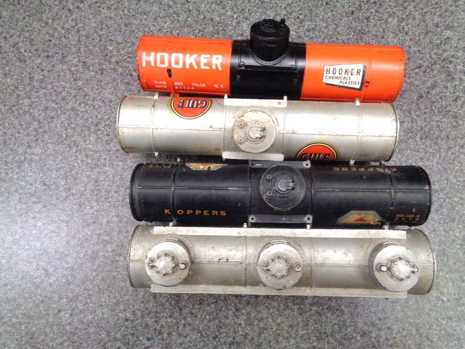 American Flyer S Gauge Hooker, Koppers. Three Dome Gulf Tank Car Shells ...