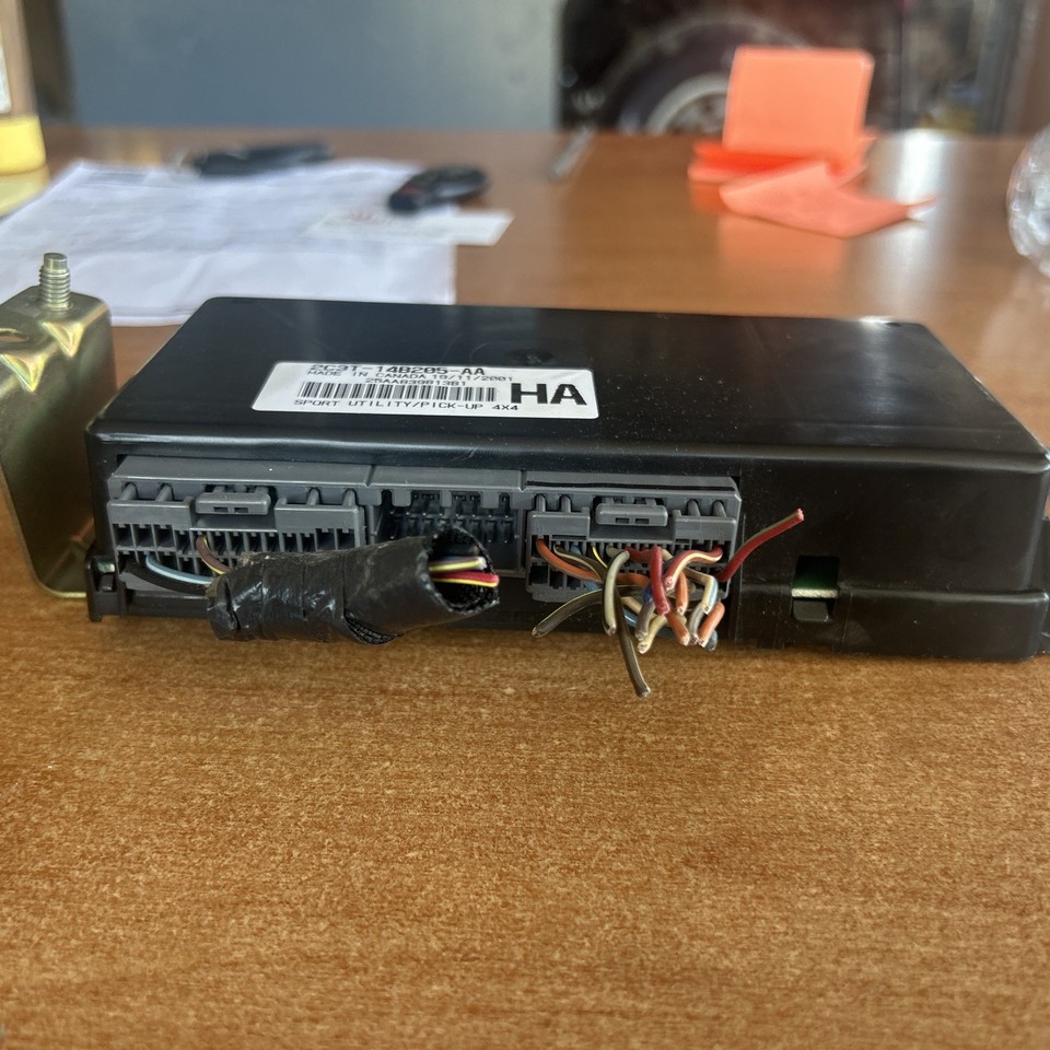 2002 2003 FORD F250 F350 EXCURSION GEM MODULE 2C3T-14B205-AA # 2082 | eBay