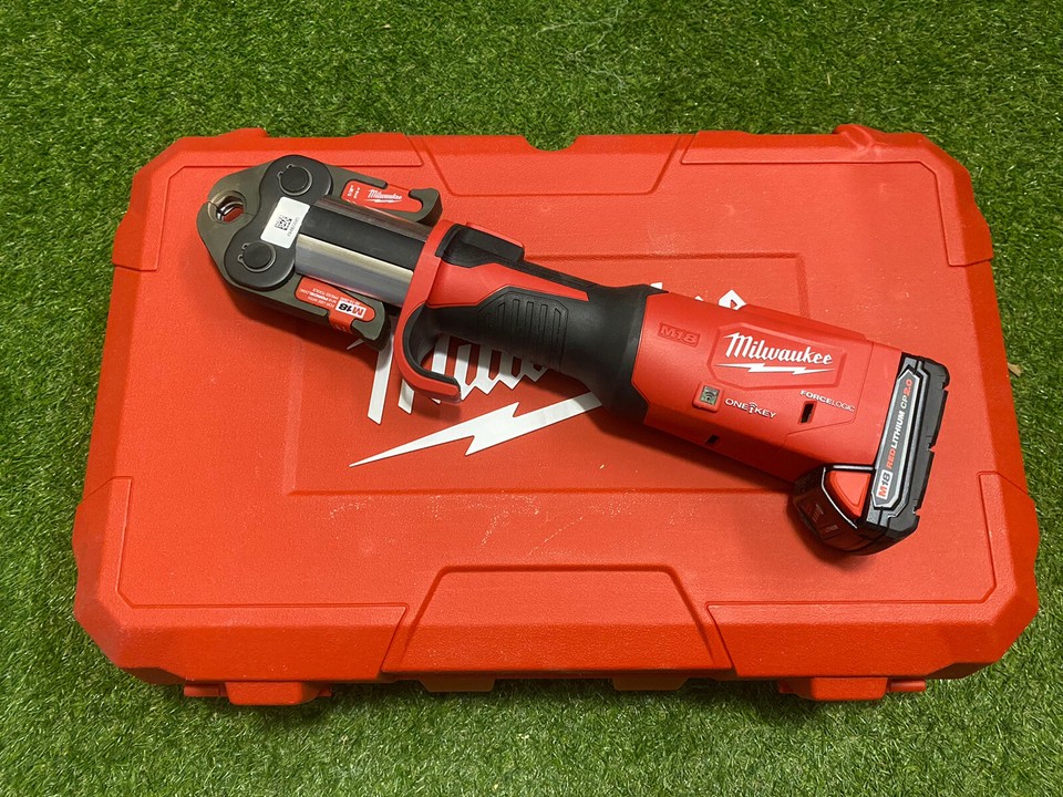 Milwaukee 2922-22 M18 FORCE LOGIC One Key Copper Press Tool Kit With ...