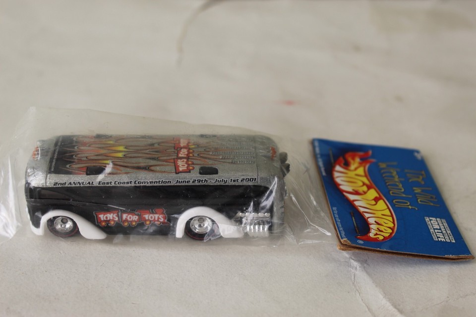 Hot Wheels Wild Weekend Toys For Tot Surfin School Bus | eBay