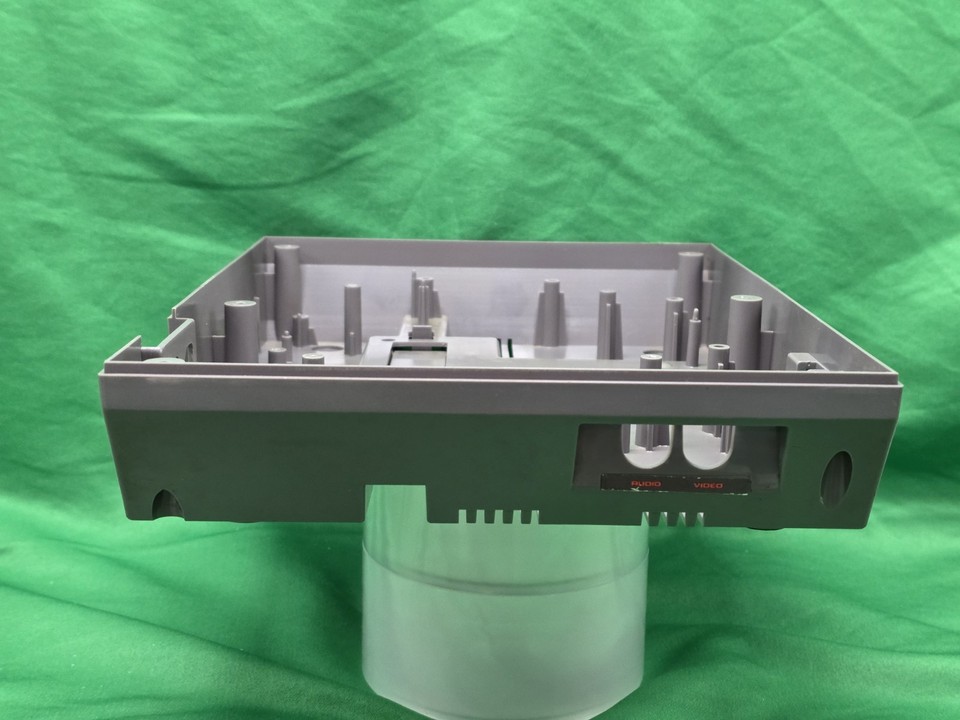 Official Original Nintendo NES OEM Bottom Shell/Housing NES-001 No ...