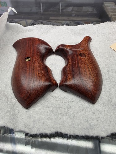 Craig Spegel Grips! S&W New Wood! J Frame Centennial "Boot Grip ...