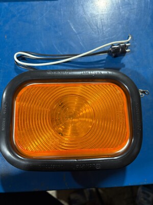 Narva 24 Volt Sealed Rear Direction Indicator Lamp Kit (Amber) Vinyl ...