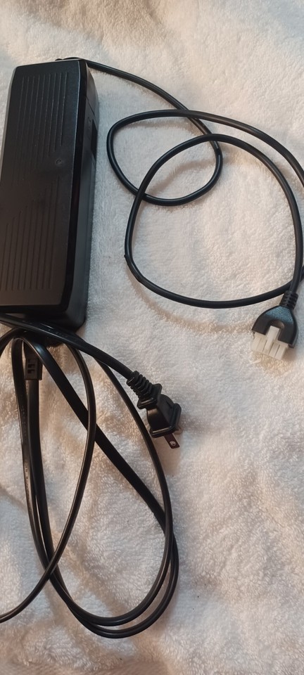 AC/DC Adapter Class 2 Power Unit MODEL NO: ZB-H290020-B | eBay