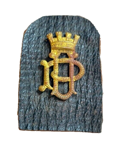 Early to Mid Century British Army Cap Insignia PU or UP and Crown ...