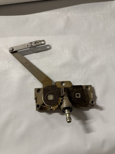Andersen Split Arm Operator (Right Hand) in Stone Color (1982-1995 ...