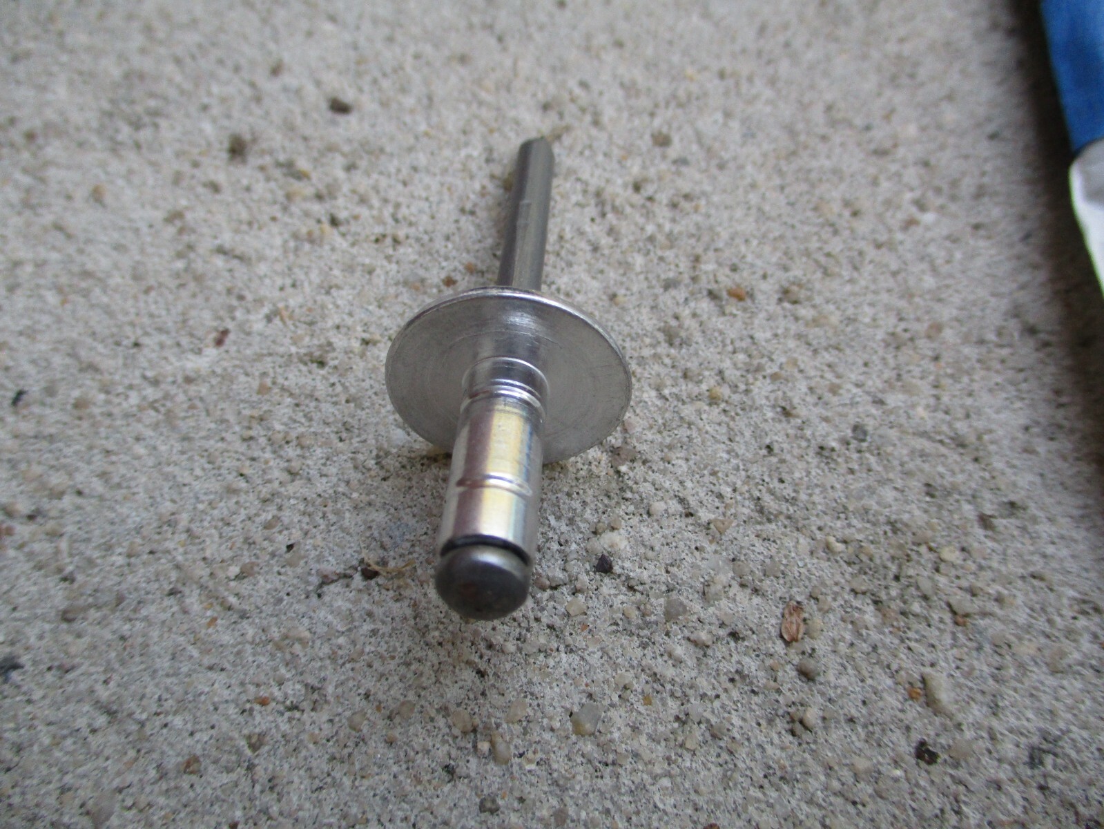 MoPar Rivet - NOS - '07-'12 Liberty / Nitro - P/N 6036679AA | eBay