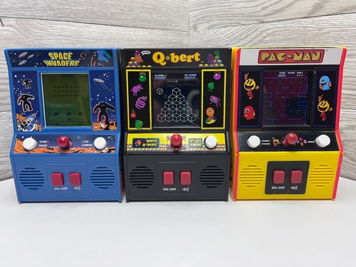 Pac-Man~ Space Invaders~ Q*Bert Handheld Retro Mini Arcade Machines ...