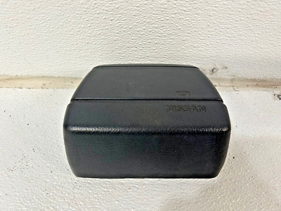 1990-1993 Nissan D21 Hardbody horn pad horn pad steering wheel center ...