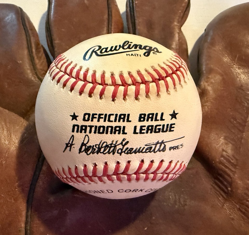 Robin Roberts Signed Autographed Official National League (ONL ...