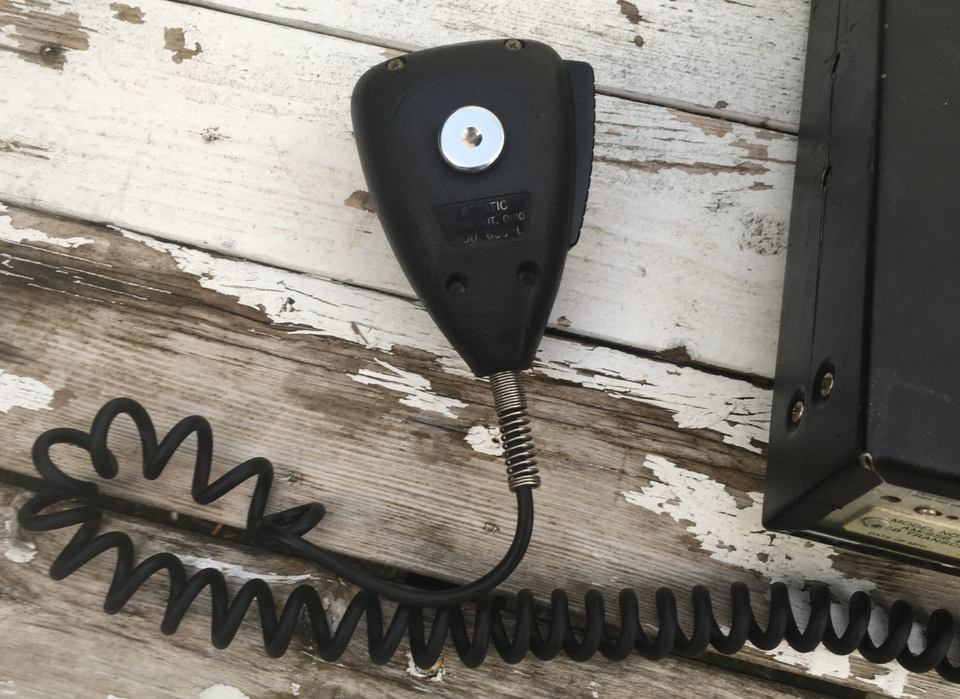 Galaxy DX 949 40 Channel AM & SSB Mobile CB Radio W/Echo - Astatic Mic ...