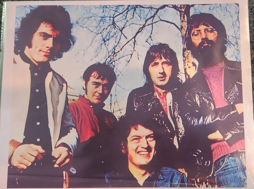 McGuinness Flint-Outer 45 Sleeve Autographed By Whole Band | eBay