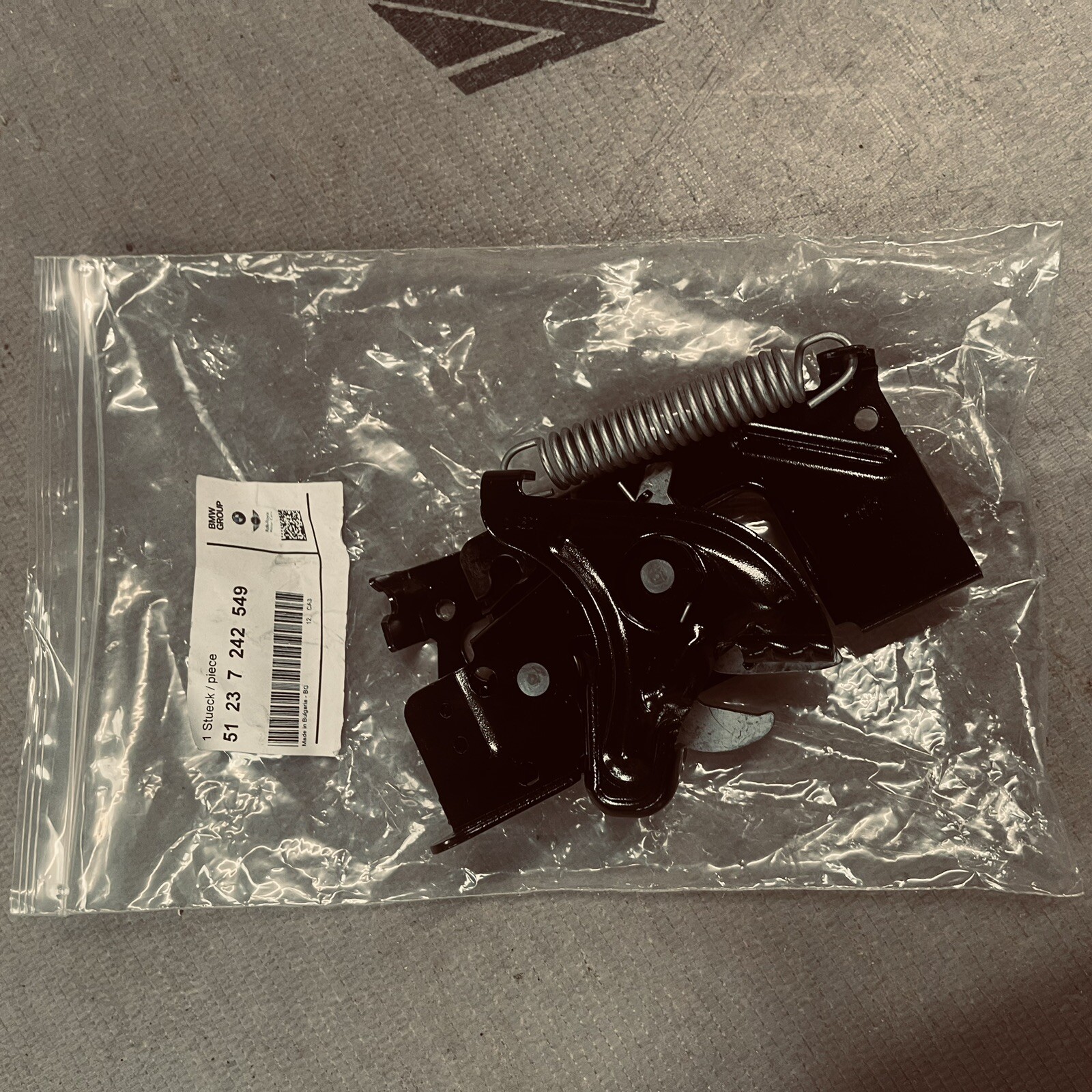 BMW 1,2,3,4 SERIES LEFT LOWER PART OF HOOD LOCK 51237242549 | eBay UK