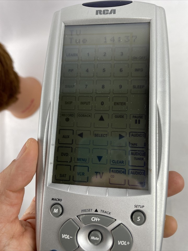 RCA RCU1000B Universal Touch Screen Universal Remote Control Tested w ...