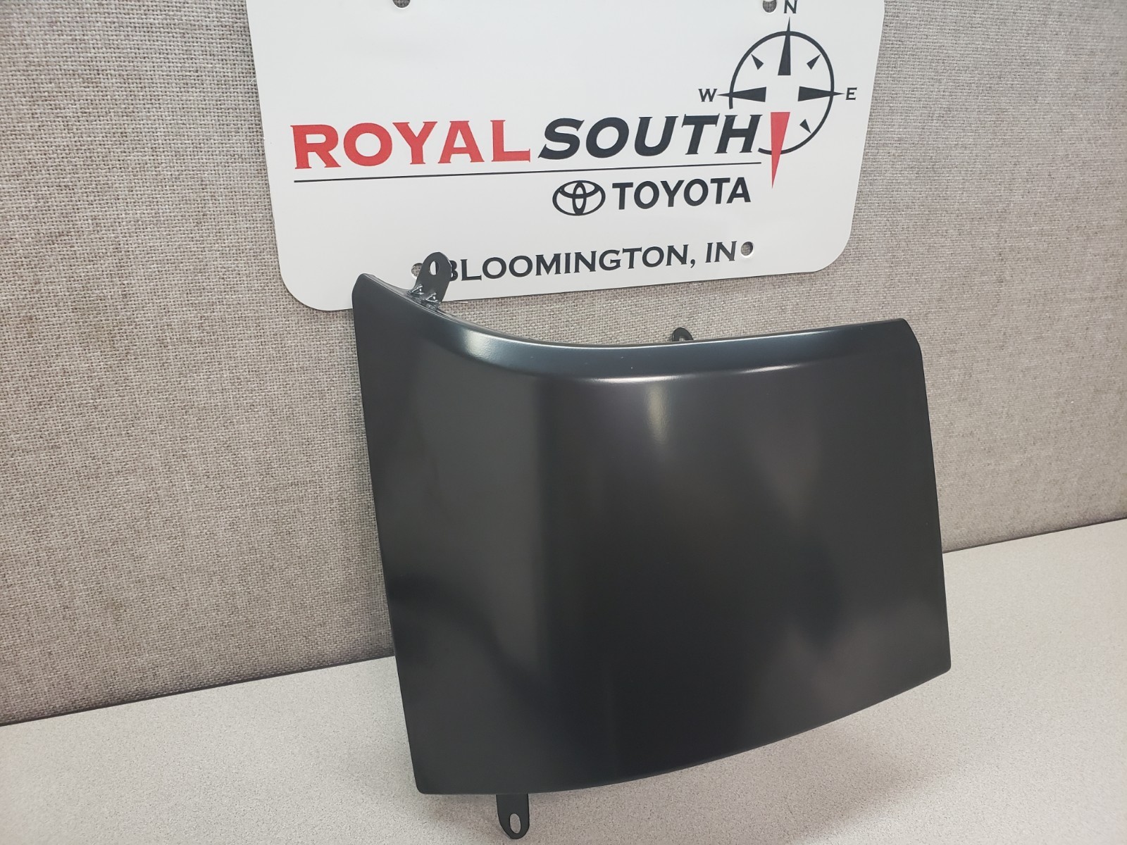 Toyota Sequoia 2011 - 2018 Rear Bumper Filler Sub-Assembly Genuine OEM ...