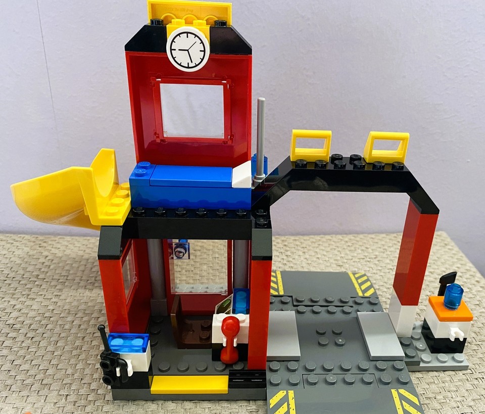 LEGO Juniors: Fire Emergency Set (10671) | eBay UK