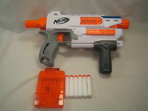 Nerf Modulus Mediator blaster gun Complete item w/ Clip and Darts! | eBay