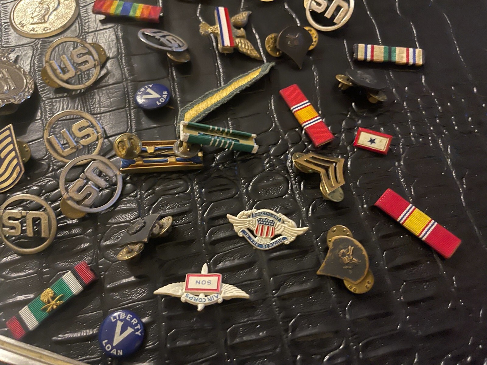 Huge lot of military pins badges (s6) | eBay