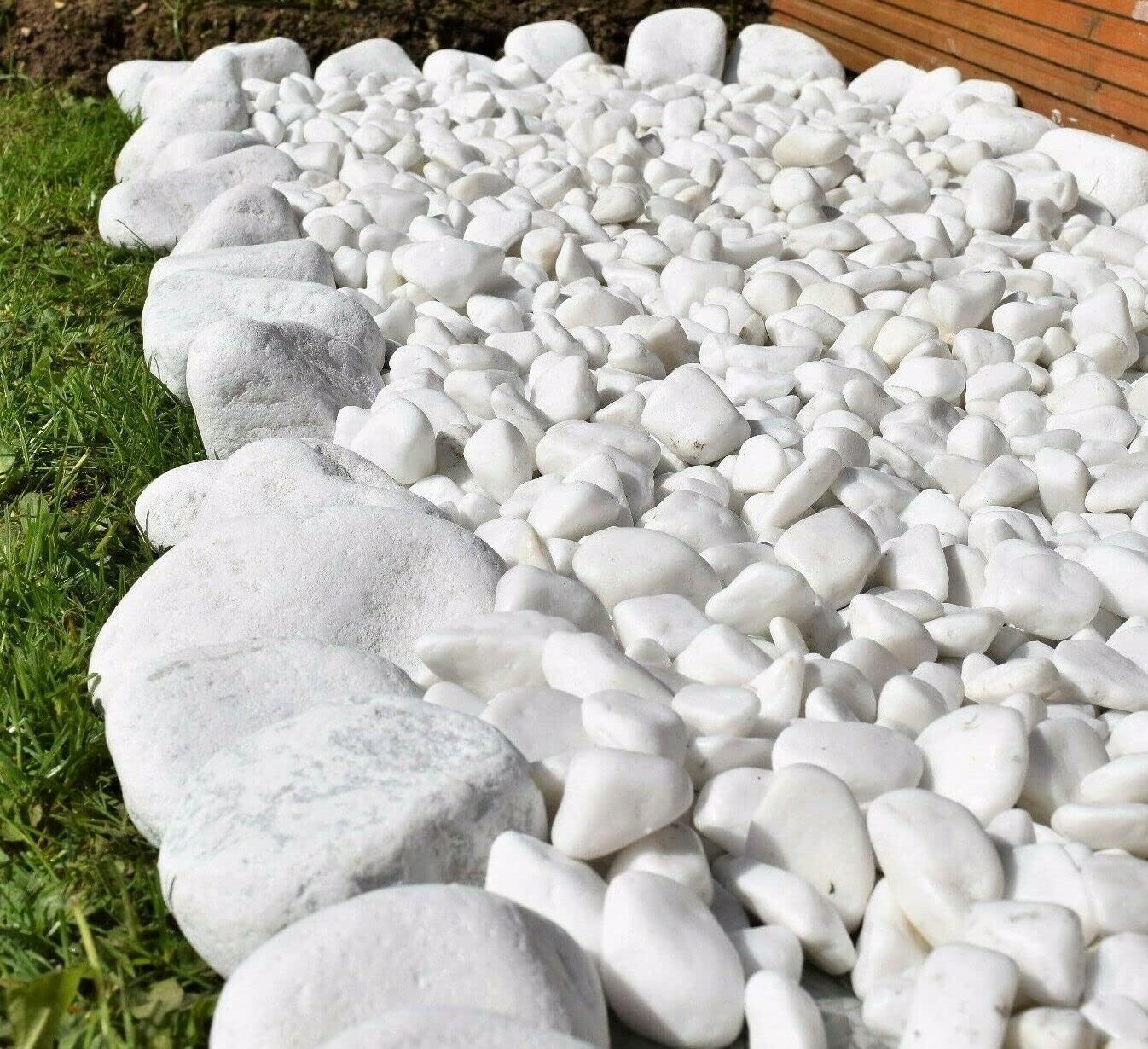 Decorative Marble EXTRA WHITE Pebbles / Stones / Chippings Home & Garden | eBay