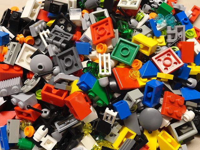 100 CLEAN Small Lego Pieces FROM HUGE LOT- Bricks Parts Tiny Detail ...
