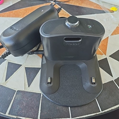 iRobot Roomba 17062 Black 33W Base Charging Dock Station With Charger ...