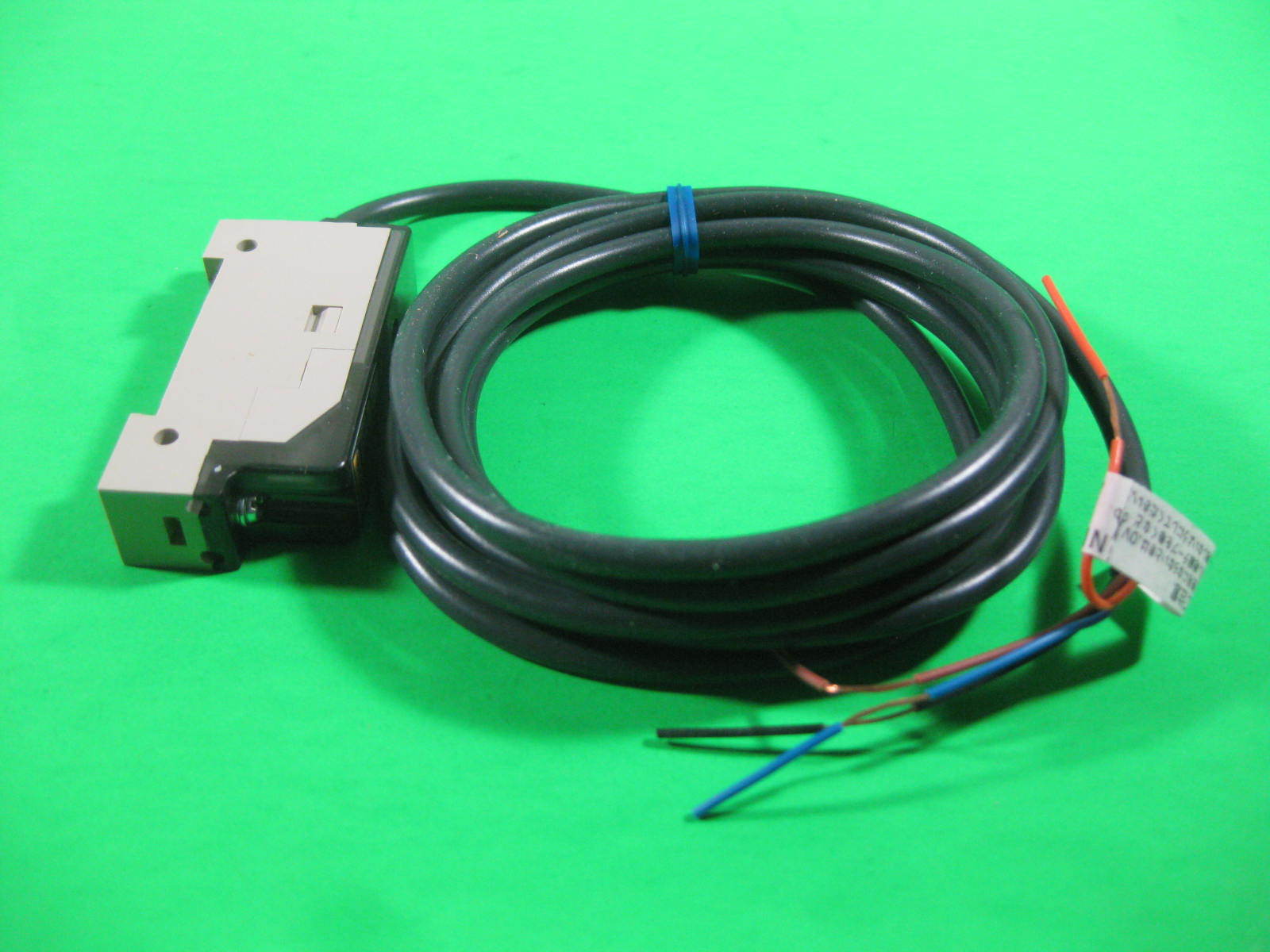 Omron Proximity Switch Amplifier 2m -- E2C-JC4AP -- New | eBay