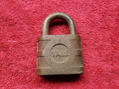 Vintage Yale C&O Railroad Padlock Signal Dept, Chesapeake & Ohio, No ...
