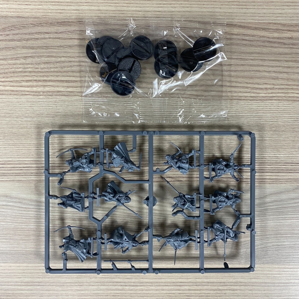 12 RANGERS OF MIDDLE-EARTH LORD OF THE RINGS LOTR STRATEGY BATTLE GAME ...