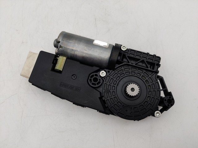 MERCEDES BENZ C Class W205 Sunroof Motor A2059009104 OEM 0390200100 for ...