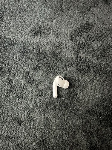 Apple AirPods Pro A2084 Left Earbud - White | eBay