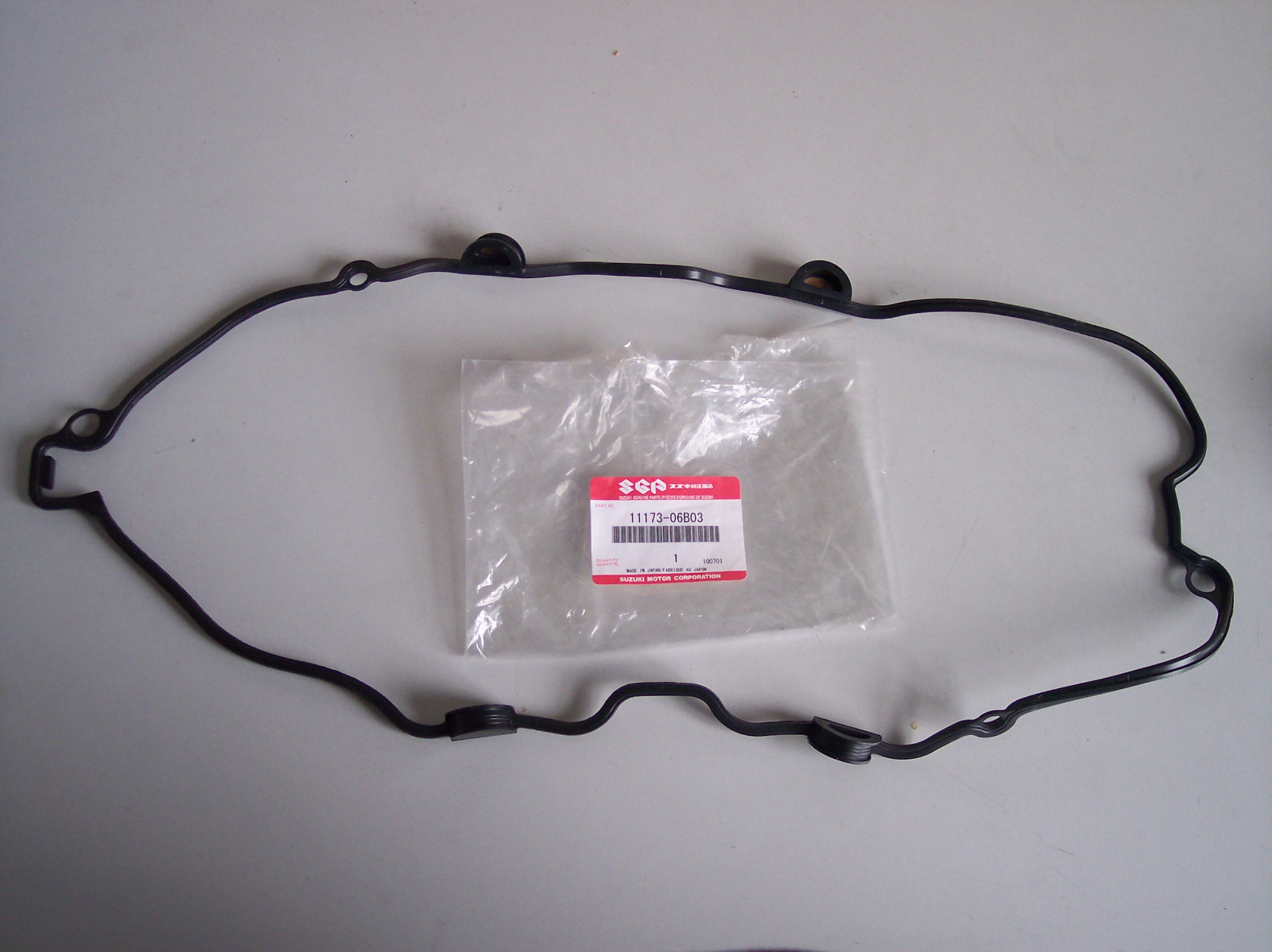 11173-06B03 Gasket Valve Cover New Suzuki GSX1200 GSF1200 | eBay